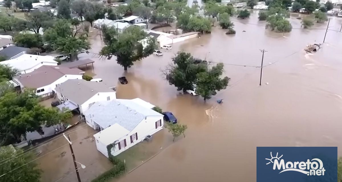 Броят на жертвите на наводненията в Тексас надхвърли 100 | Moreto.net - Варна