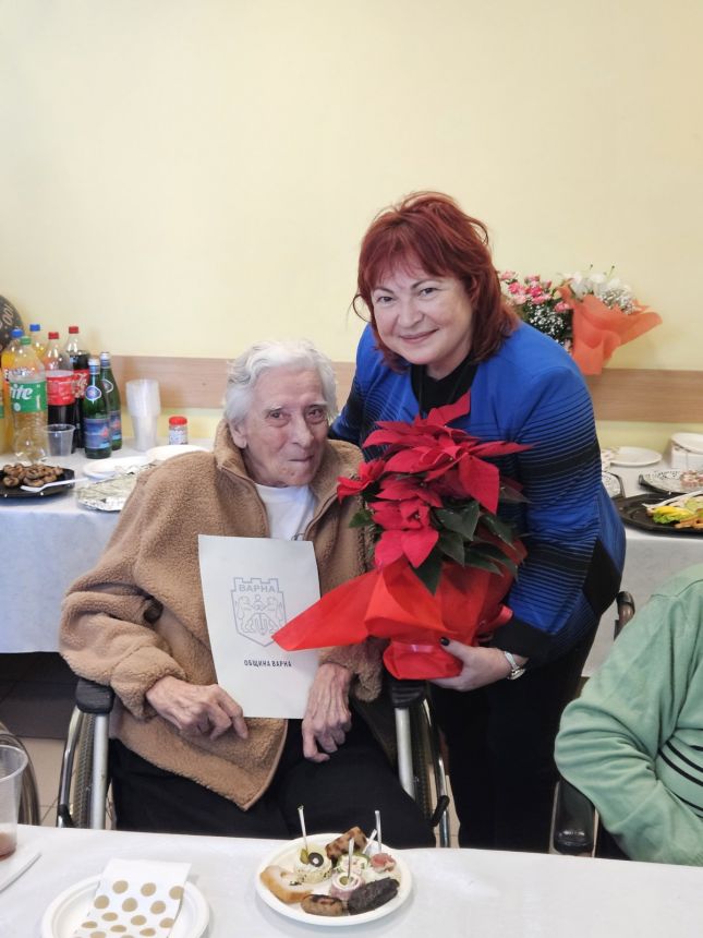 Варненка отпразнува 100-годишен юбилей (снимки) | Moreto.net - Варна